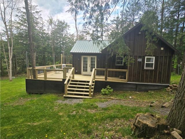 2996 W Lake Road