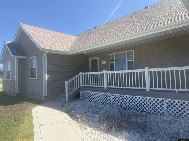 2997 N Kilt Ln, Rawlins, WY 82301