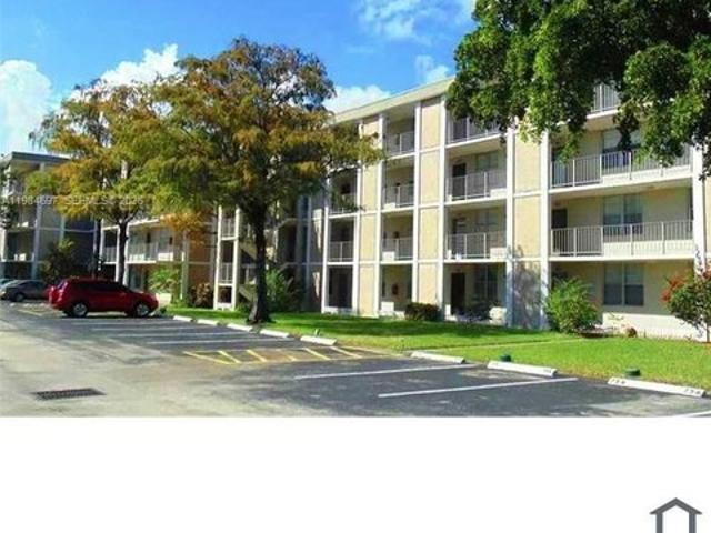 2998 NW 48th Ter Apt 326, Lauderdale Lakes, FL 33313
