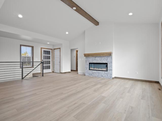 2998 creekwood drive