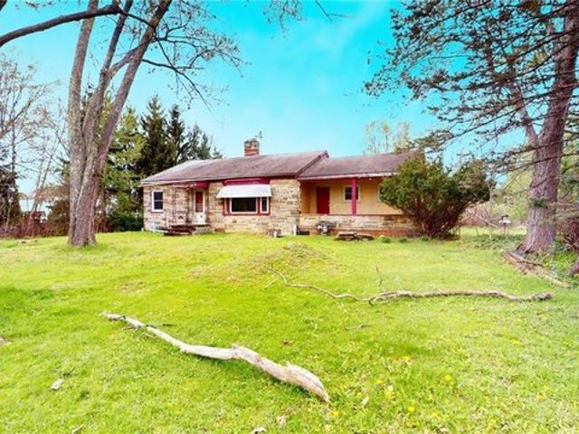 29999 Miles Rd, Chagrin Falls, OH 44022