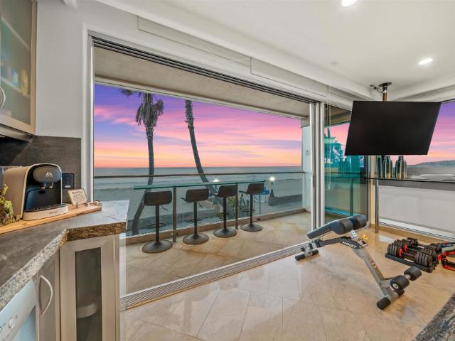 2999 Ocean Front Walk 2