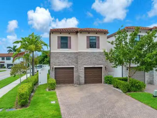 2999 Butternut Ln, Riviera Beach, FL 33410 MLS RX 11006252