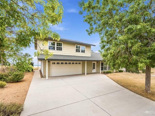 29900 Horsethief Dr, Tehachapi, CA 93561