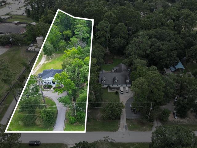 29902 E Hawthorne Dr, Spring, TX 77386 | MLS #28533 | Compass