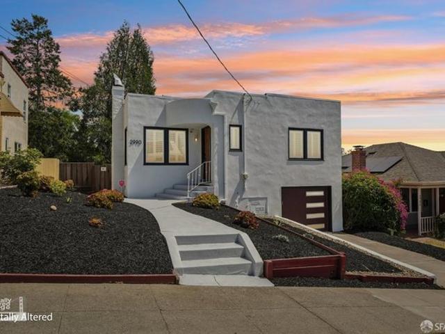 2990 Barrett St, Oakland, CA 94605