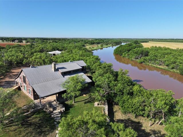 2990 County Road 205, Lueders, TX 79533