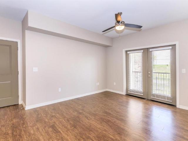 2991 Lakeside Drive