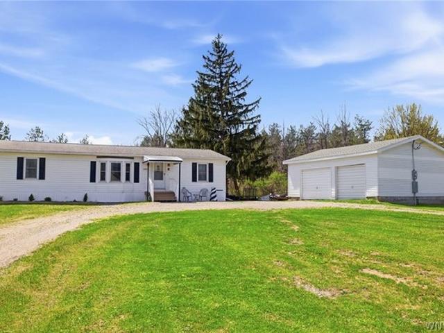 2992 Broadway Rd, Attica, NY 14011