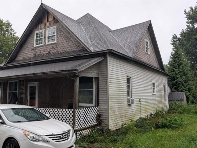 2992 S West St, Liberty Center, IN 46766