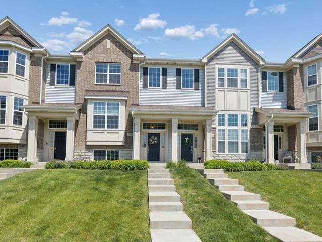 2993 Henley Ln, Naperville, IL 60540