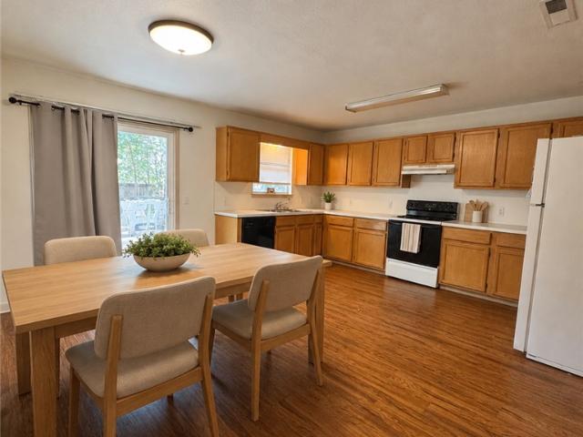 2993 Jerri Unit A & B Lane