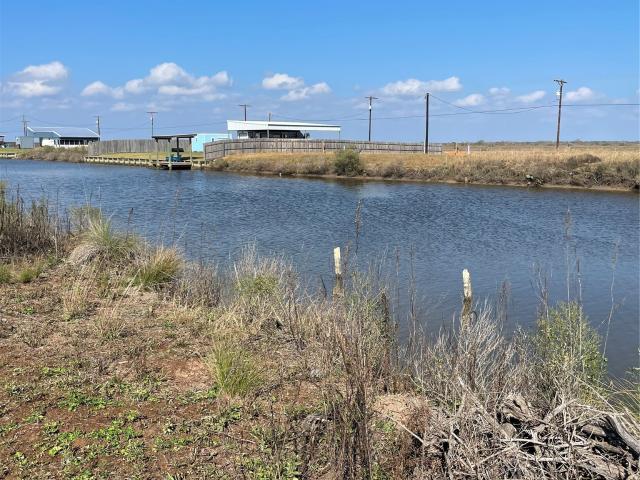 299 County Road 299, Sargent, TX 77414 | MLS #34415
