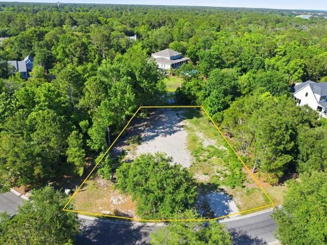 299 Colony Club Dr, Georgetown, SC 29440