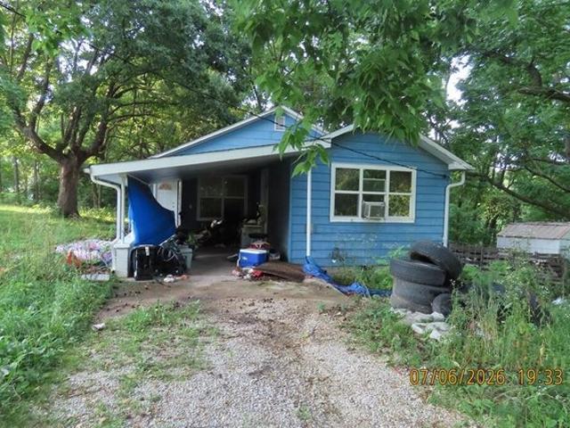 299 Cherry St, Fordland, MO 65652