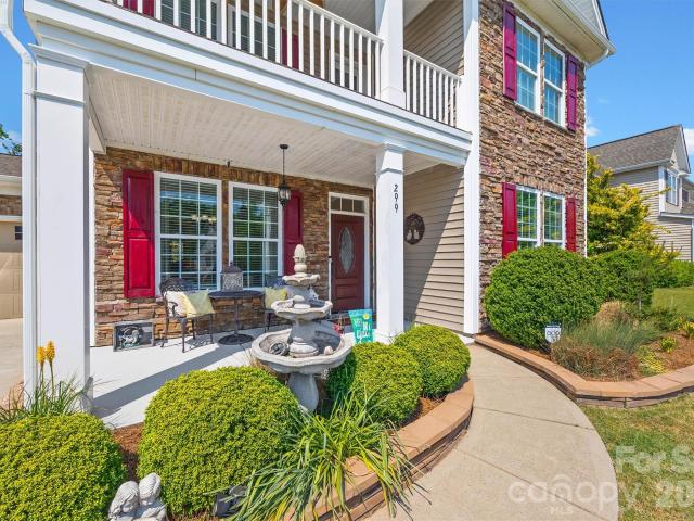 299 Annatto Way, Tega Cay, SC 29708 | MLS #4373