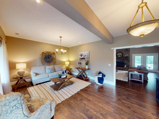 299 Boxwood Lane