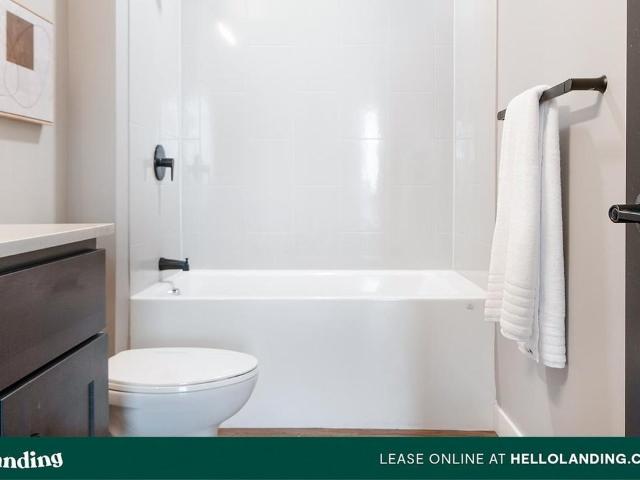 299 DeBaliviere Ave 1 Bedroom Apartment for Rent at 299 De Baliviere Ave, St. Louis, MO 63112 Skinker DeBaliviere