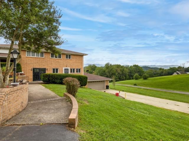 299 Drews Lane