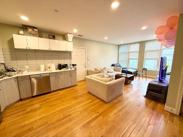 299 Dudley St, Unit 4, Boston, MA 02119 | MLS #73378 | Compass