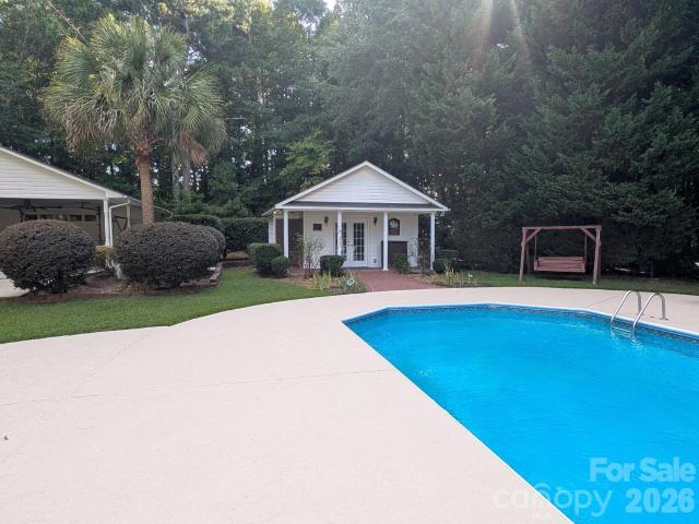 299 Fairway Lane