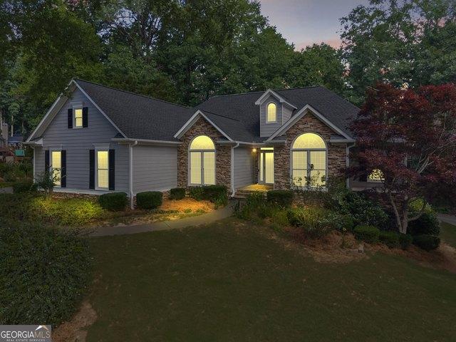 299 Heights Ln, Acworth, GA 30101