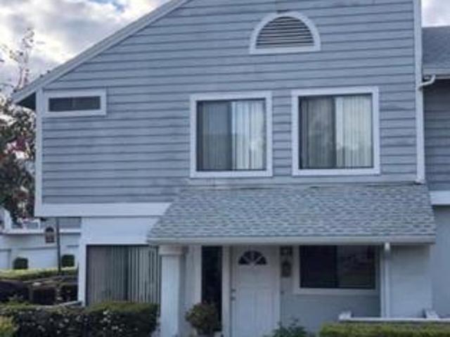 299 Huntington, Irvine, CA 92620
