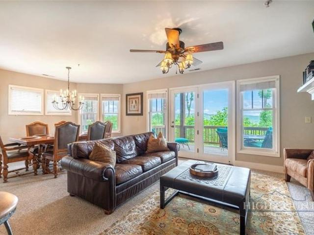299 Indian Paintbrush Dr Unit R211, Banner Elk, NC 28604