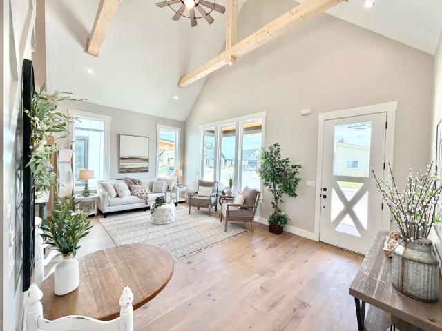 299 Idle Place Circle