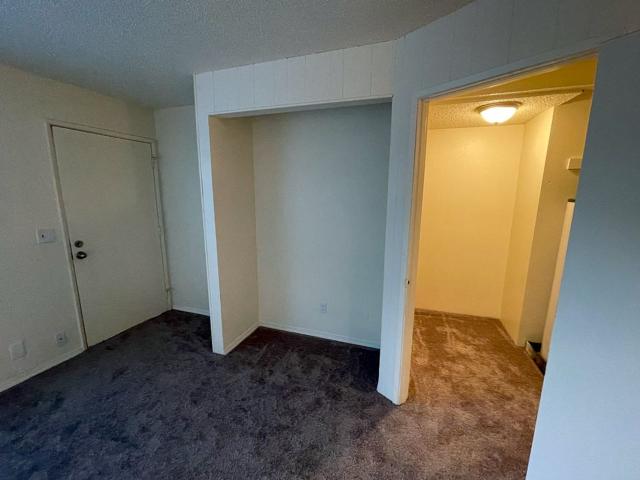 #299 JANEWOOD WEST Studio Apartment for Rent at 10800 Sw Barbur Blvd, Portland, OR 97219 West Portland Park
