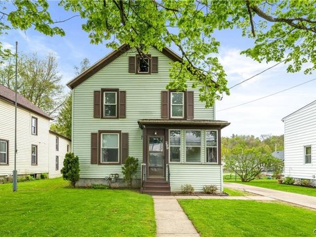 299 Main St, Whitesboro, NY 13492