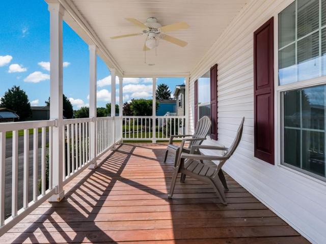 299 Meadow Ct