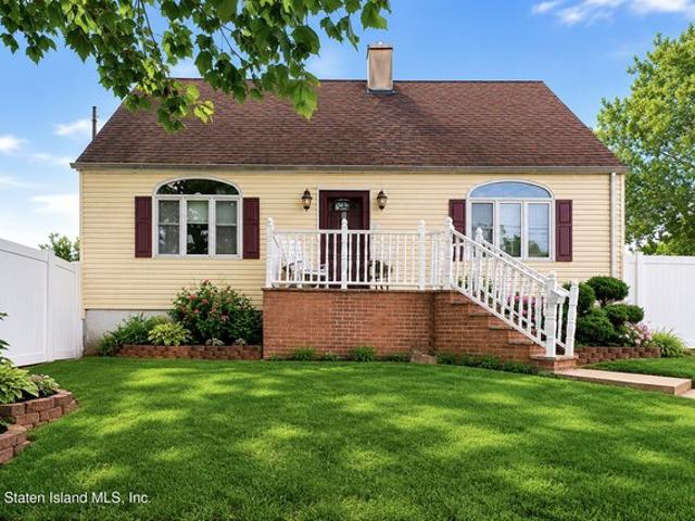 299 Melba St, Staten Island, NY 10314