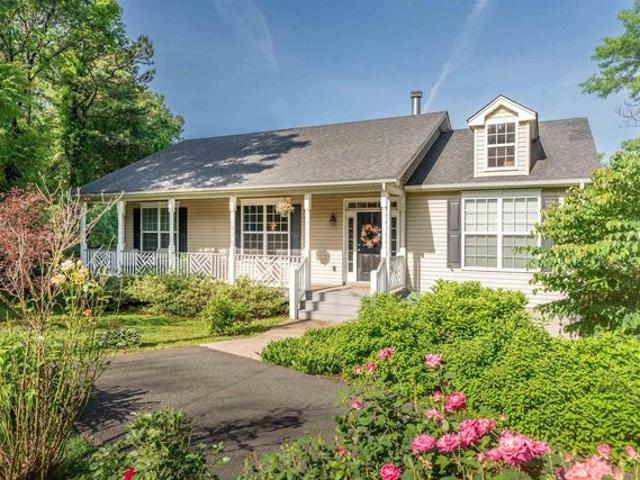 299 N Ridge Way, Ruckersville, VA 22968