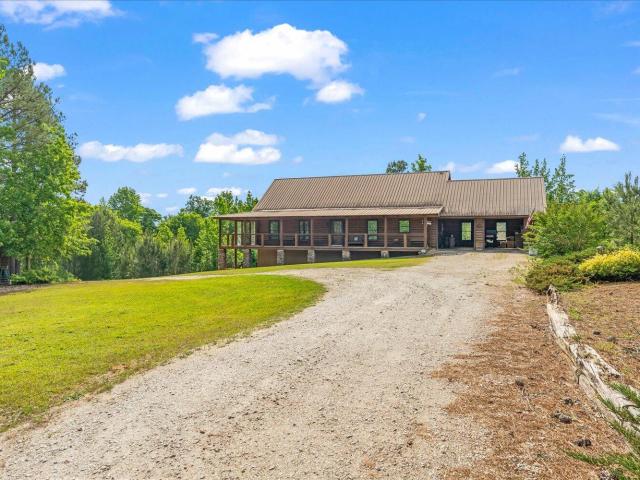 299 SW Hunting Club Road