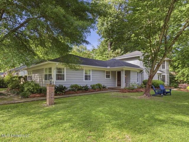 299 Wood Dale Dr, Jackson, MS 39216