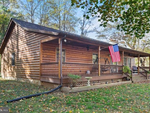 299 Traveller Cir, Montross, VA 22520