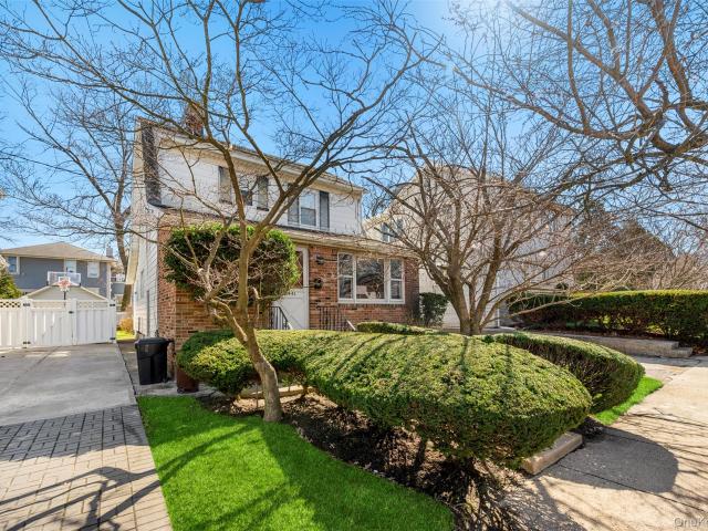 29 41 th Street | Compass