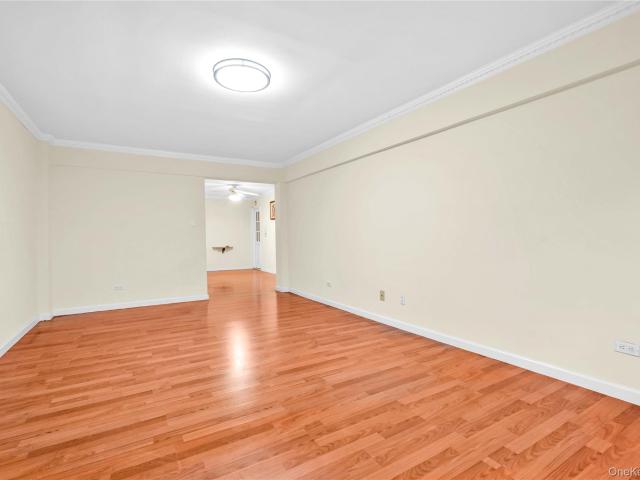 29 50 th Street 1G