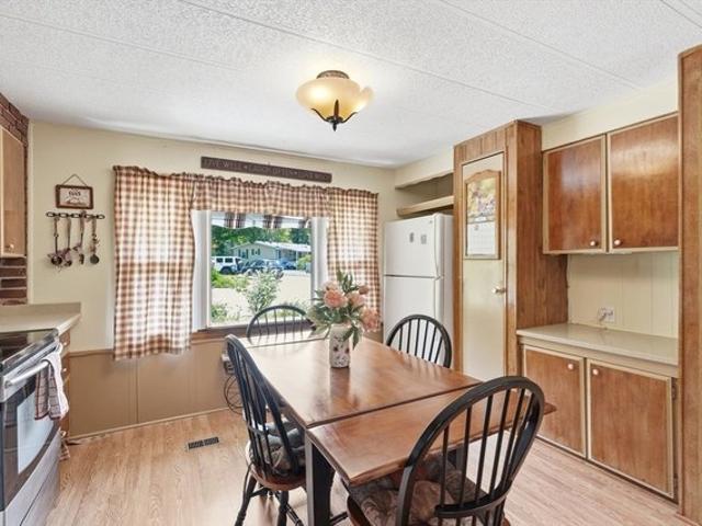 29 5 South Meadow Vlg, Carver, MA 02330