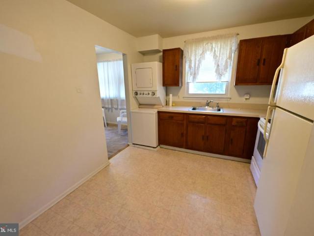 29 8 Florence Tollgate Place # 8