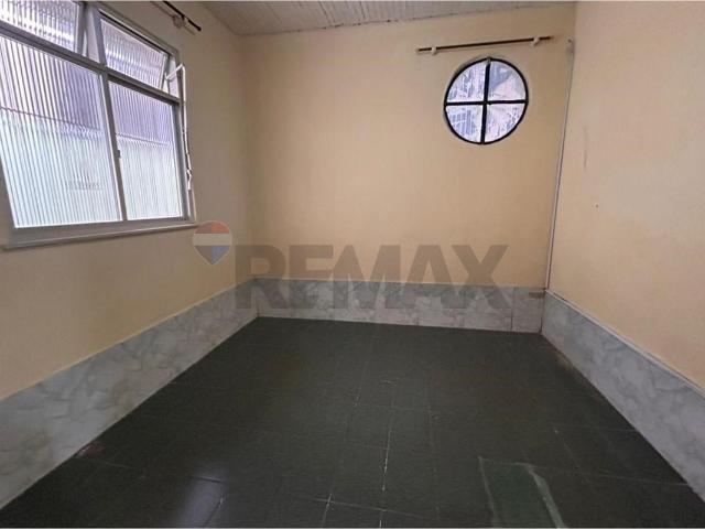 29.00 M² Casa de Vila Alugar, 1 Dormitórios localizado em Oswaldo Cruz, Rio de Janeiro, Rio de Janeiro, 21340461 | Brasil