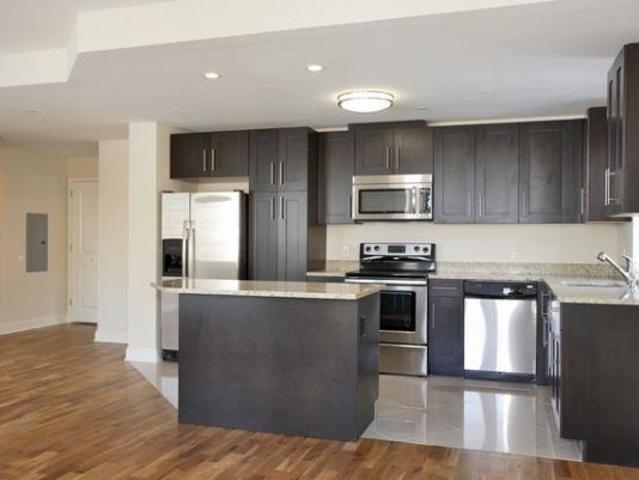 29 1St St # 807