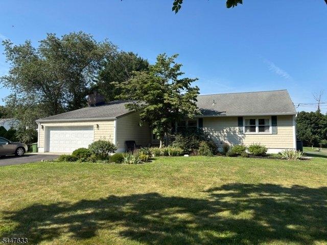 29 1st St, Franklin Twp, NJ 08873