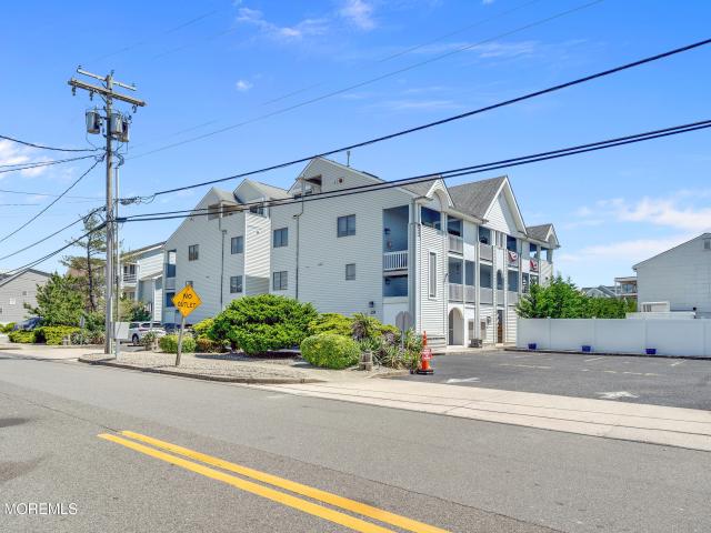 29 21st Avenue Unit 10