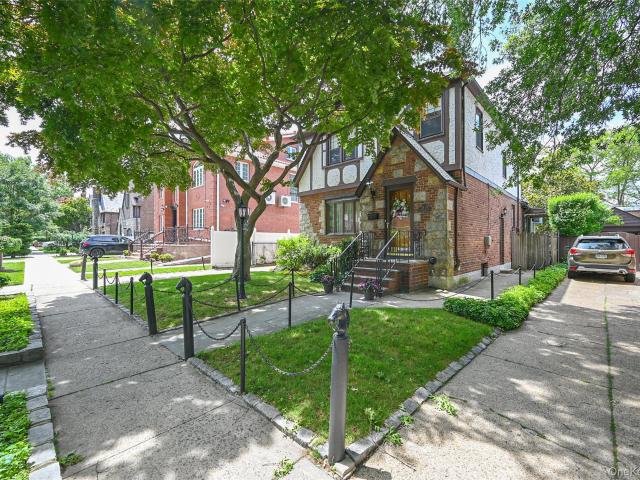 29 28 th Street