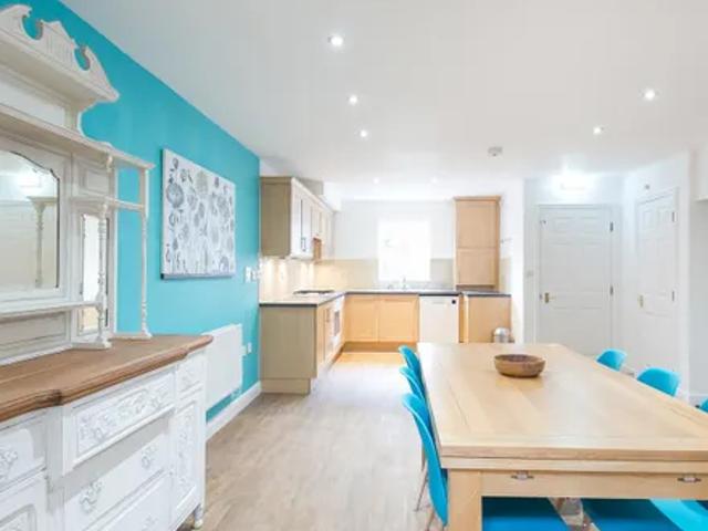 29  31 Kelly Avenue, London, SE15 5LL, United Kingdom | 4 bed house for rent #165773764 | Rentberry