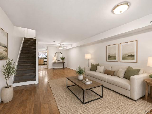 29 Tappen Court