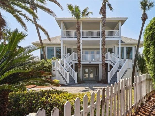 29 Taylor St, Tybee Island, GA 31328