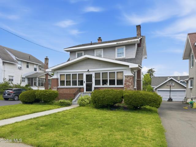 29 Tillinghast Avenue